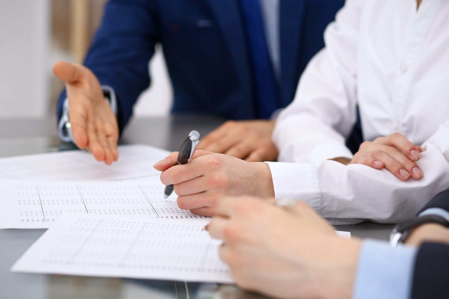 What Does A Bookkeeper Do According 7 Bookkeeping Experts 