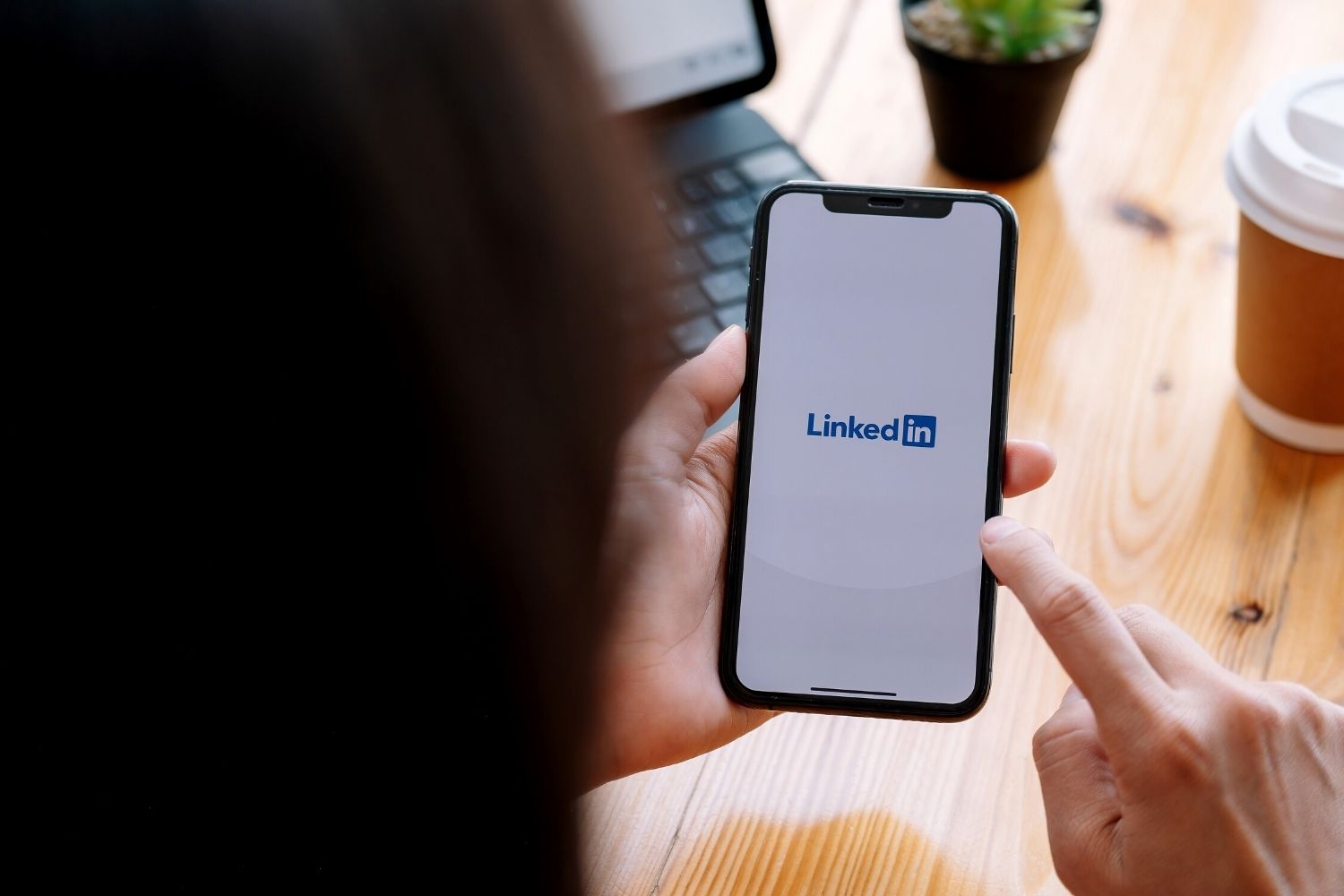 How To Respond To A Recruiter On LinkedIn 15 Examples 