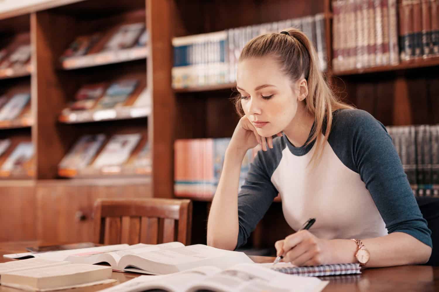 110+ Journal Prompts for College Students