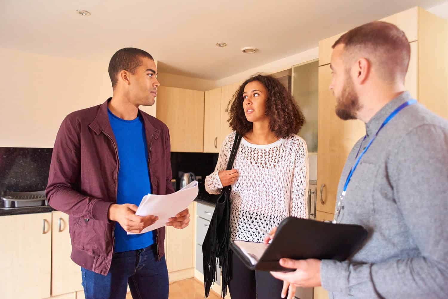 120 Smart Questions to Ask About Apartments