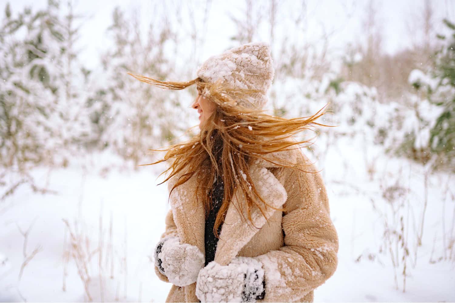 110+ Winter Journal Prompts